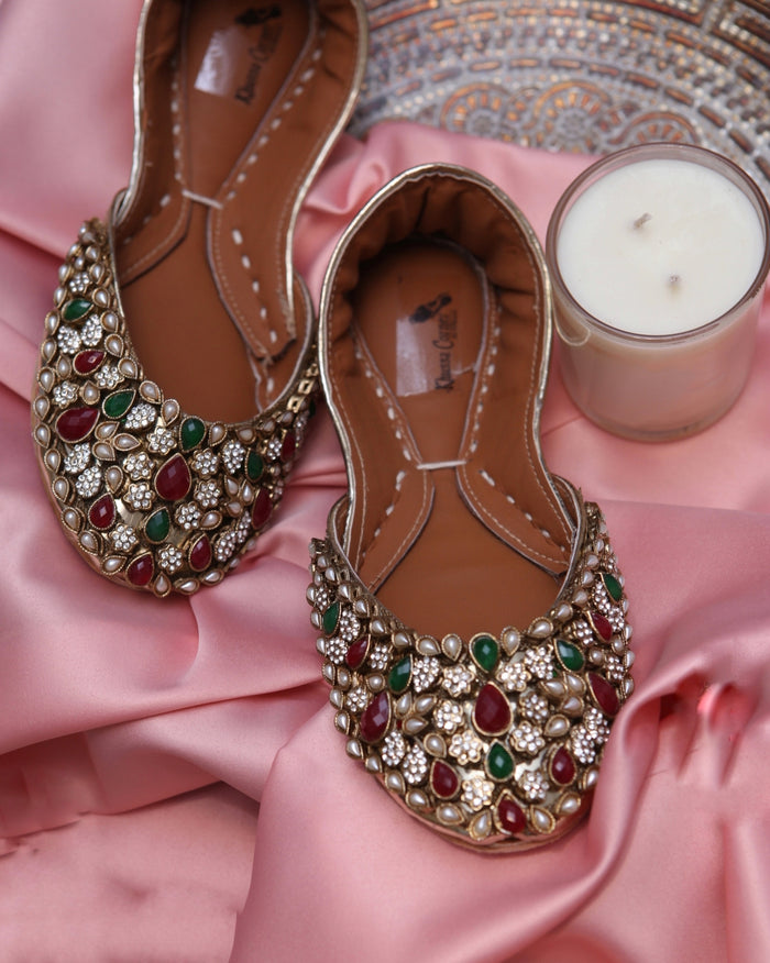 Kundan Khussa – Elegant Stone Khussa Collection – Khussa Corner