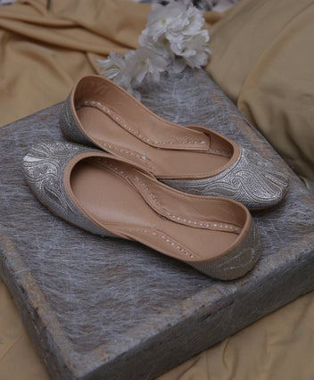 Pakistani Khussa Shoes for Women | Handmade & Authentic – Khussa Corner