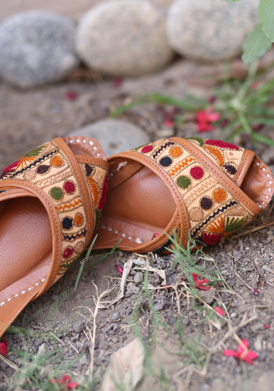 Multani Khussa – Traditional & Handcrafted Shoes – Khussa Corner